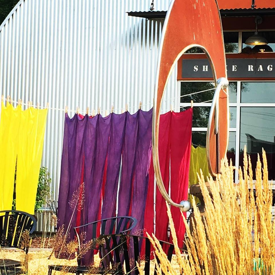 The Shake Rag Alley Experience – Iowa Artisans Gallery